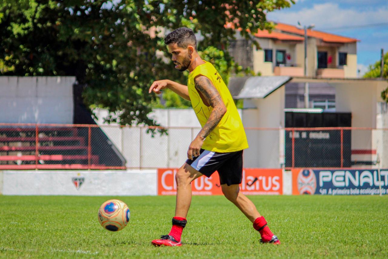 Ferrão reapresenta e terá semana completa para a estreia Campeonato ...